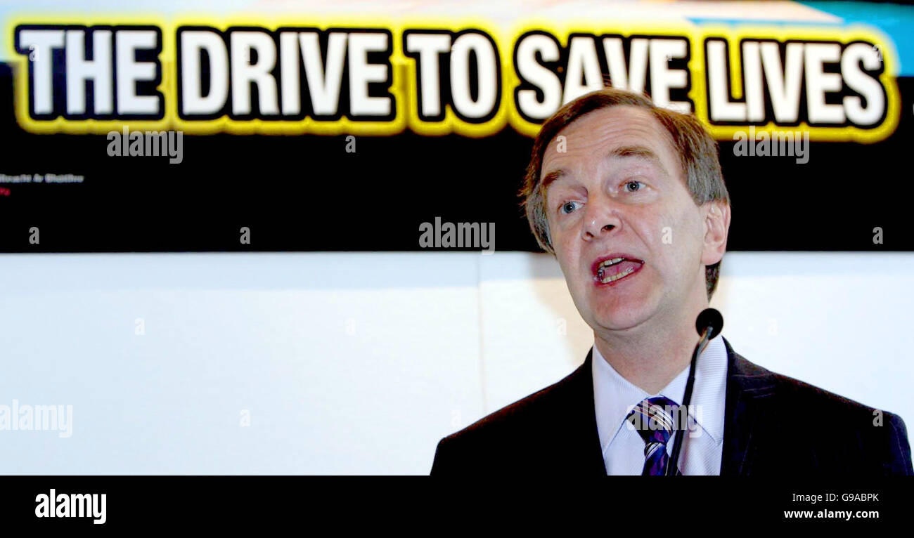 Transport Minister Martin Cullen launches a series of TV commercials ...