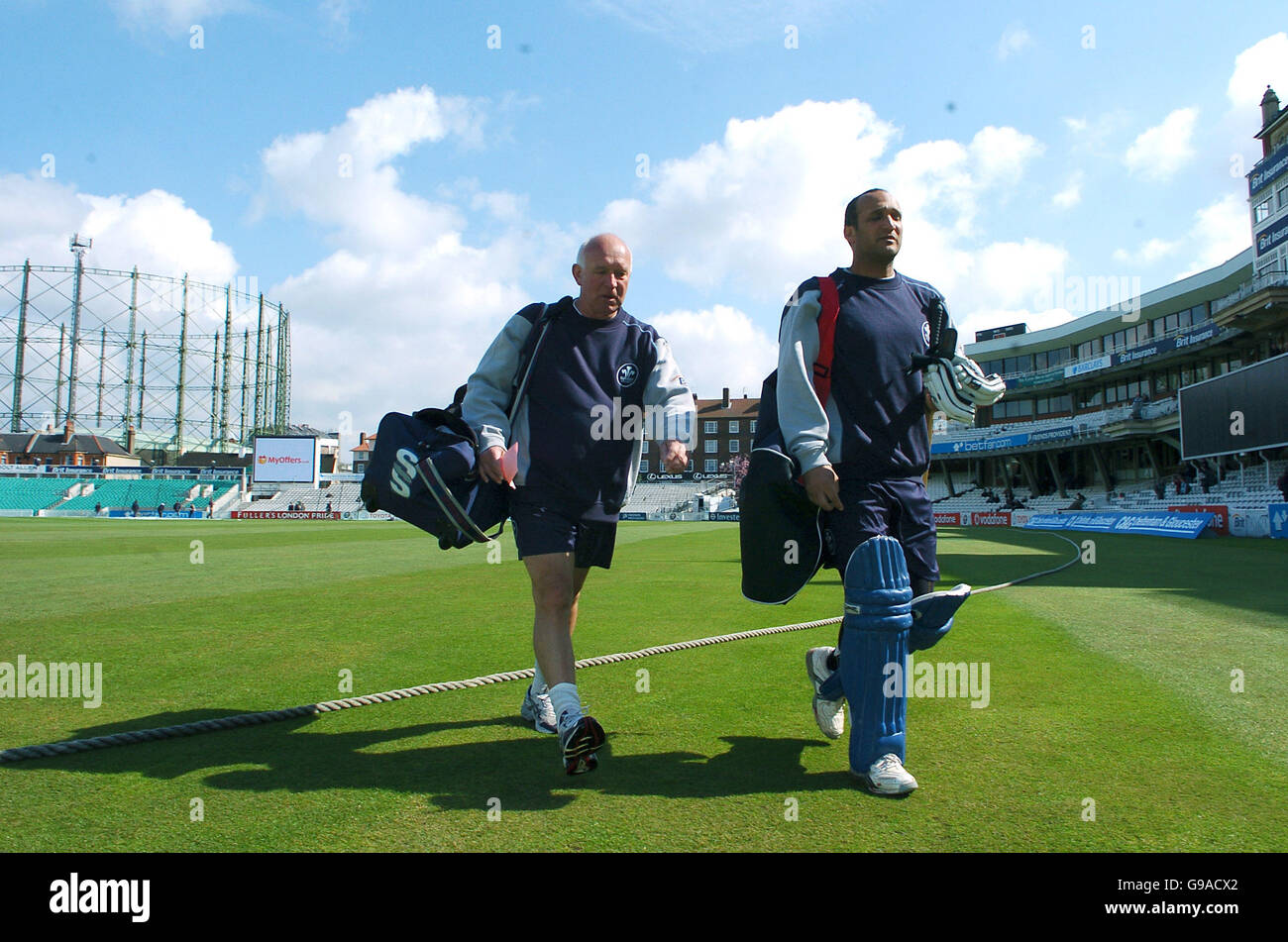 Cricket cheltenham gloucester trophy surrey sussex the brit oval hi-res ...