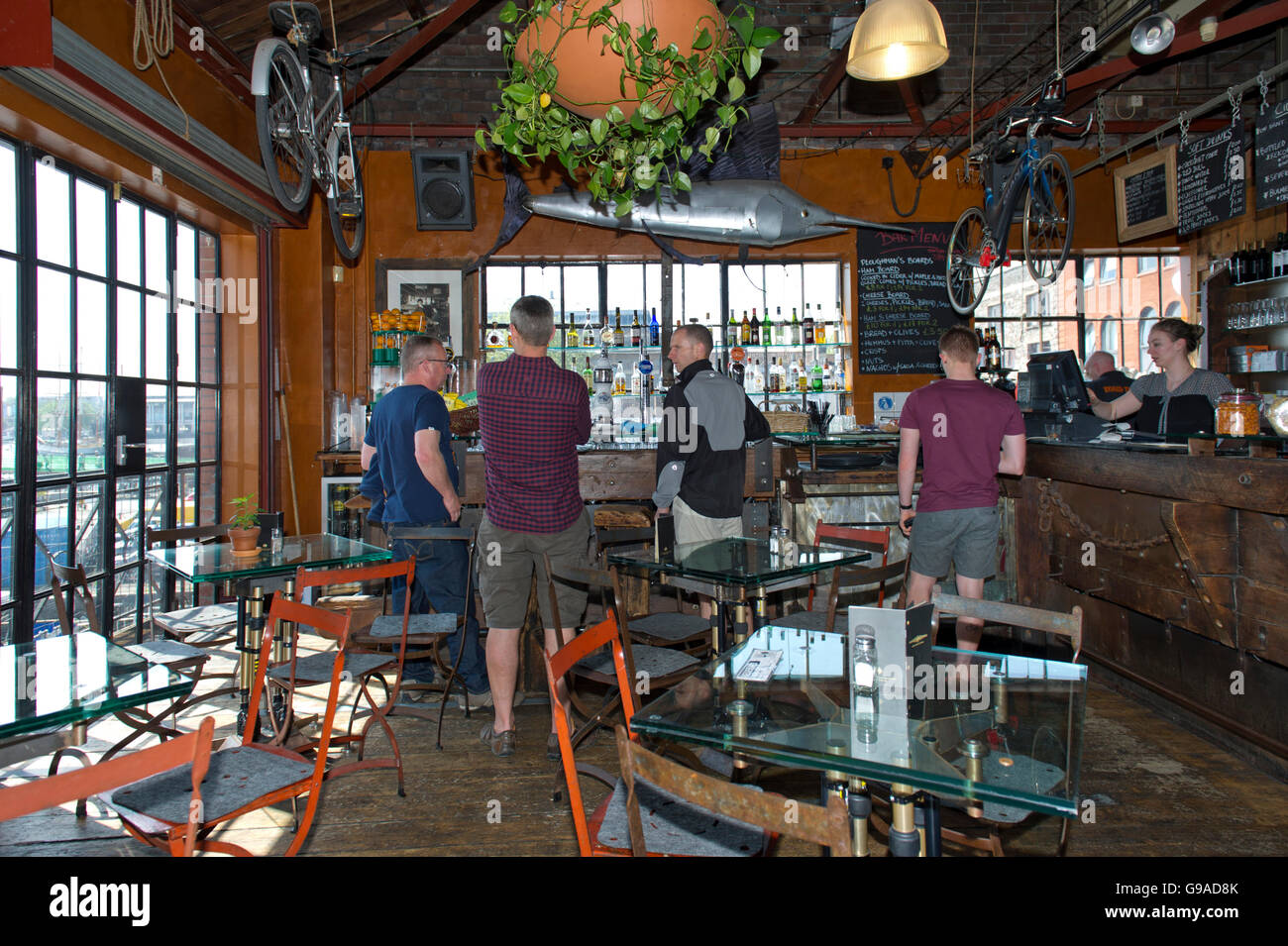 Bristol mud dock cafe bristol hi-res stock photography and images - Alamy