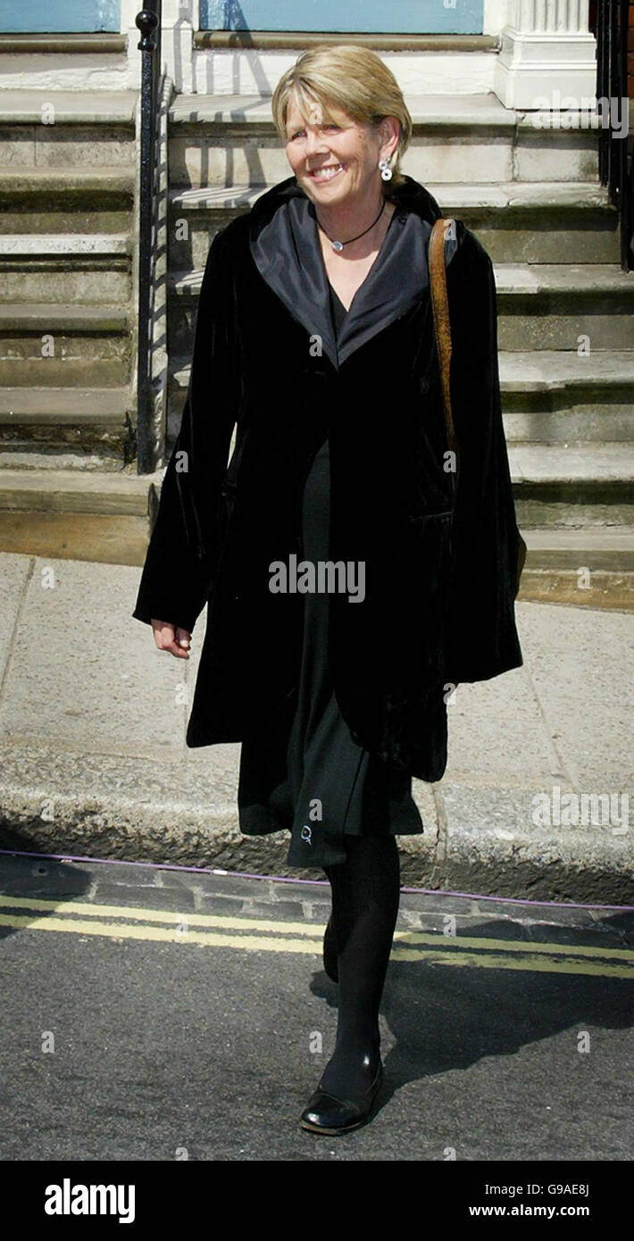 Dr patricia rashbrook hi-res stock photography and images - Alamy