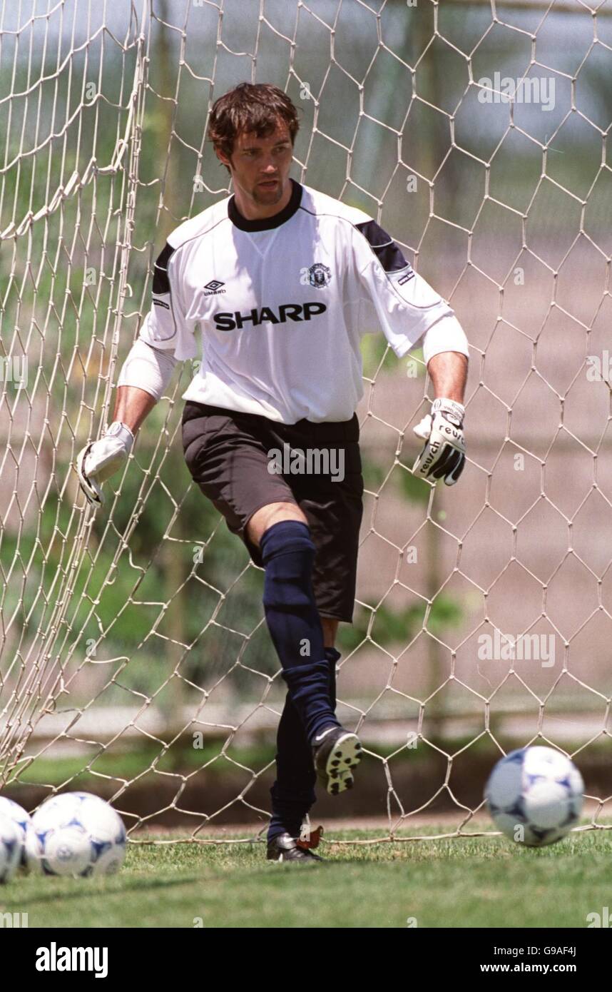 Soccer - FIFA Club World Championships - Manchester United Training ...