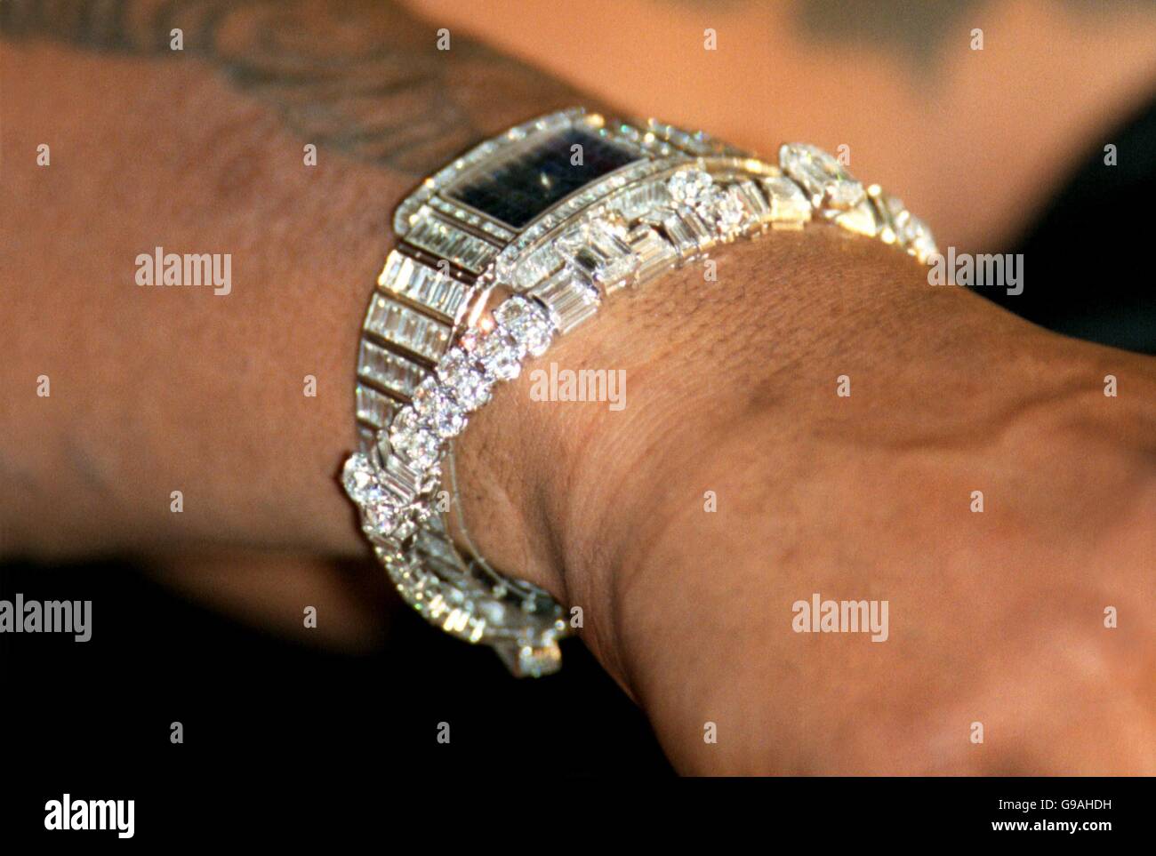 Mike tyson wearing his new diamond watch hi-res stock photography and ...