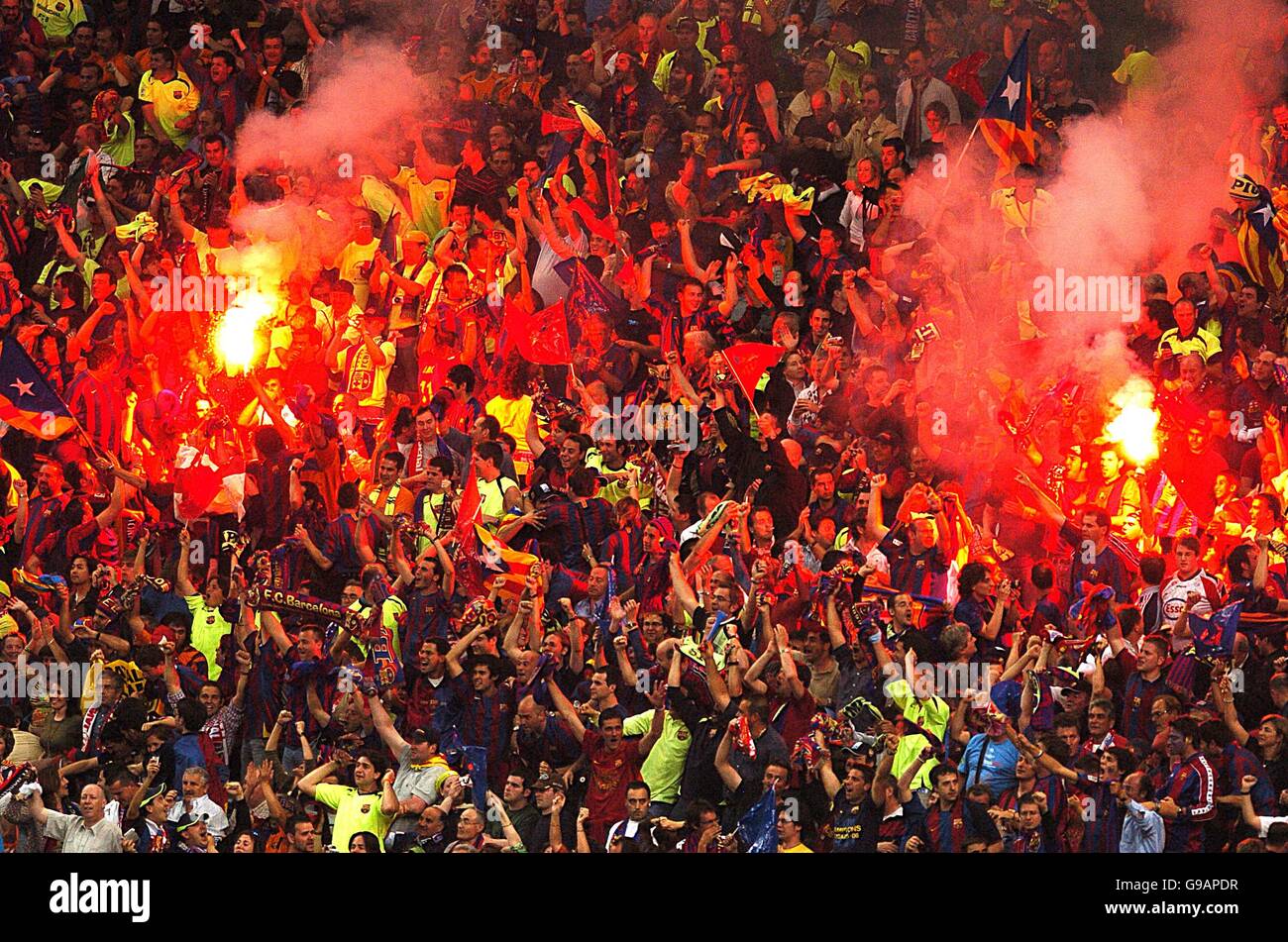 Soccer - UEFA Champions League - Final - Barcelona v Arsenal - Stade de ...