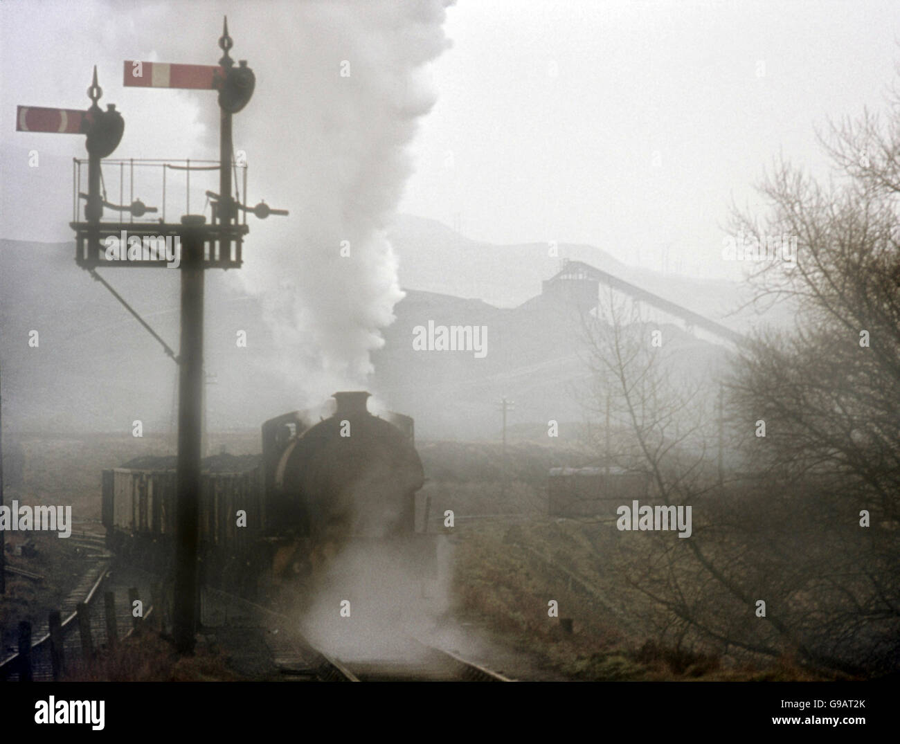 Maesteg railway hi-res stock photography and images - Alamy