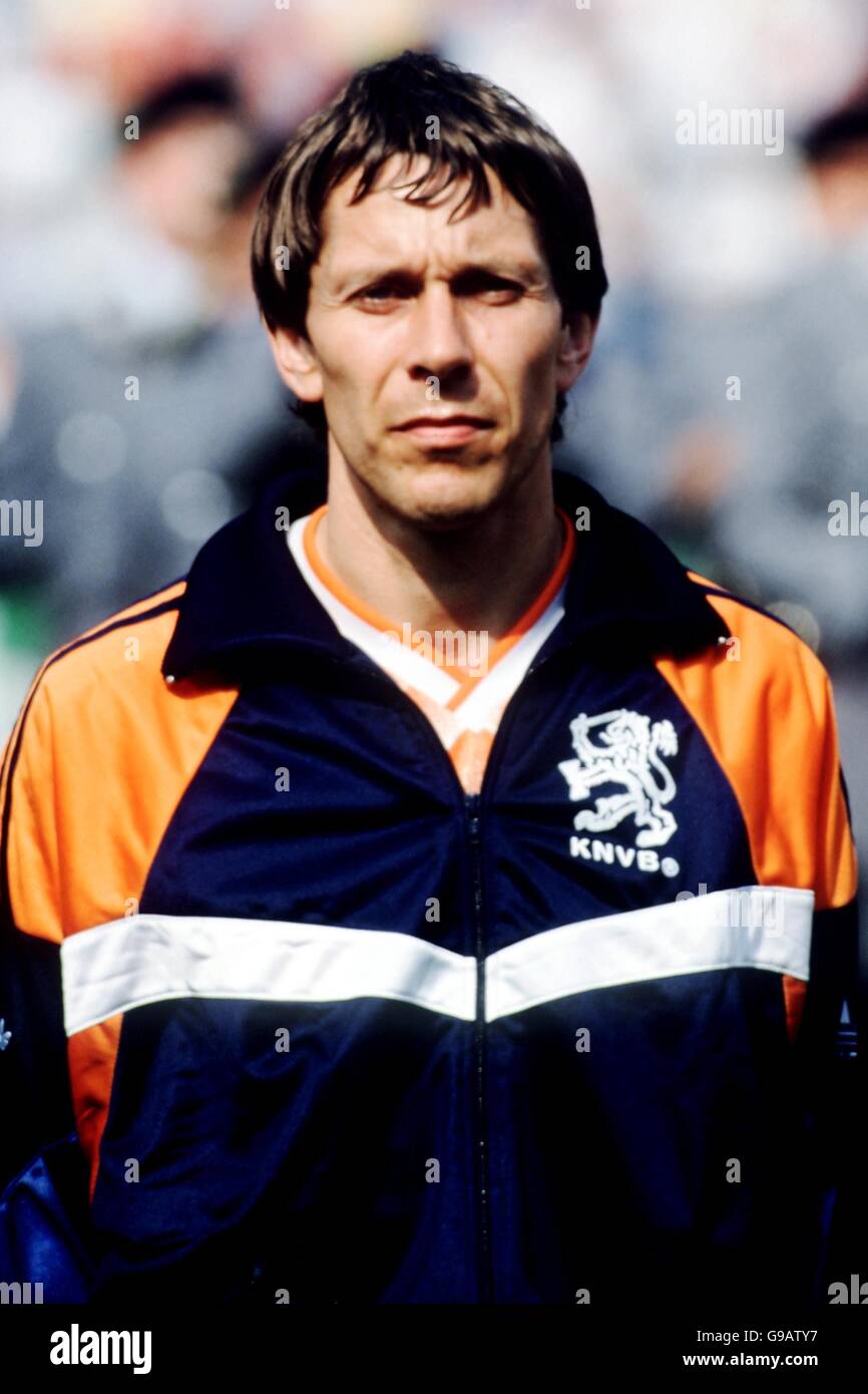 Soccer - European Championships - Euro 88 West Germany - Group Two ...