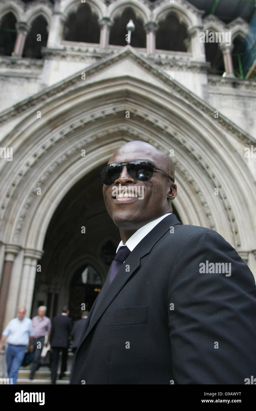 Courts seal hi-res stock photography and images - Alamy