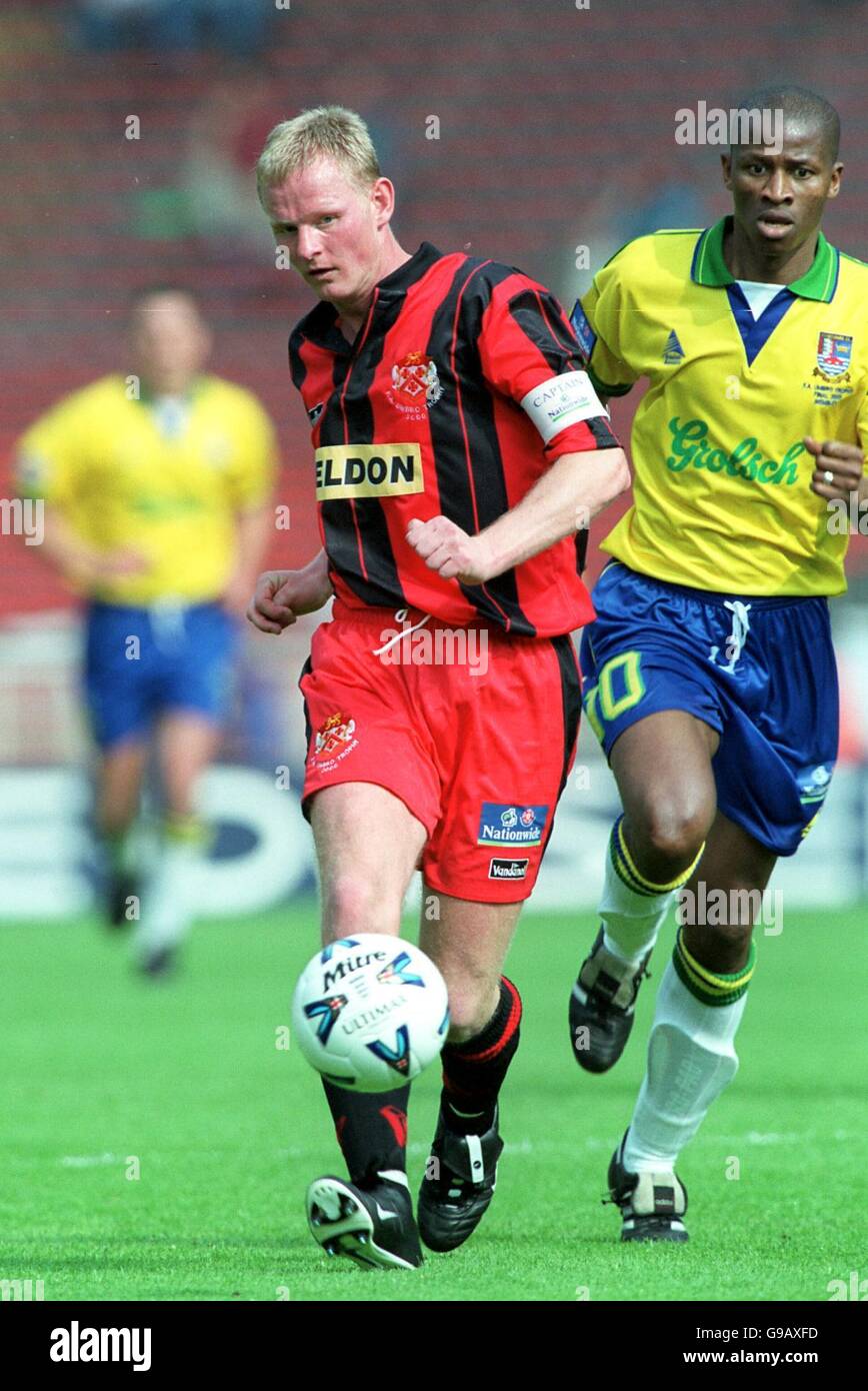 Vowden hi-res stock photography and images - Alamy