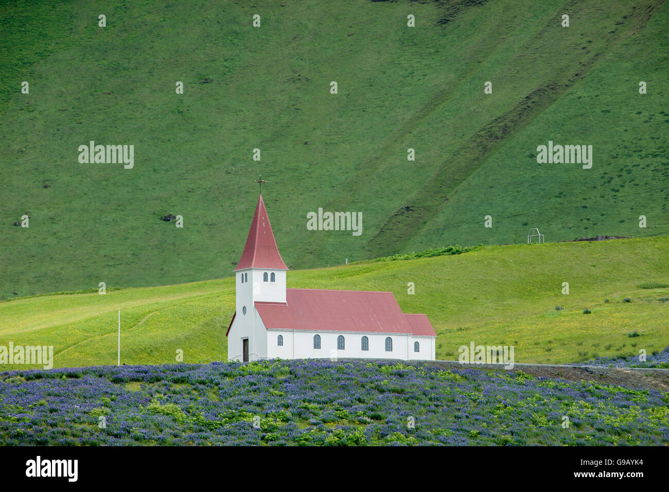 The iconic church in Vik, Iceland Stock Photo - Alamy
