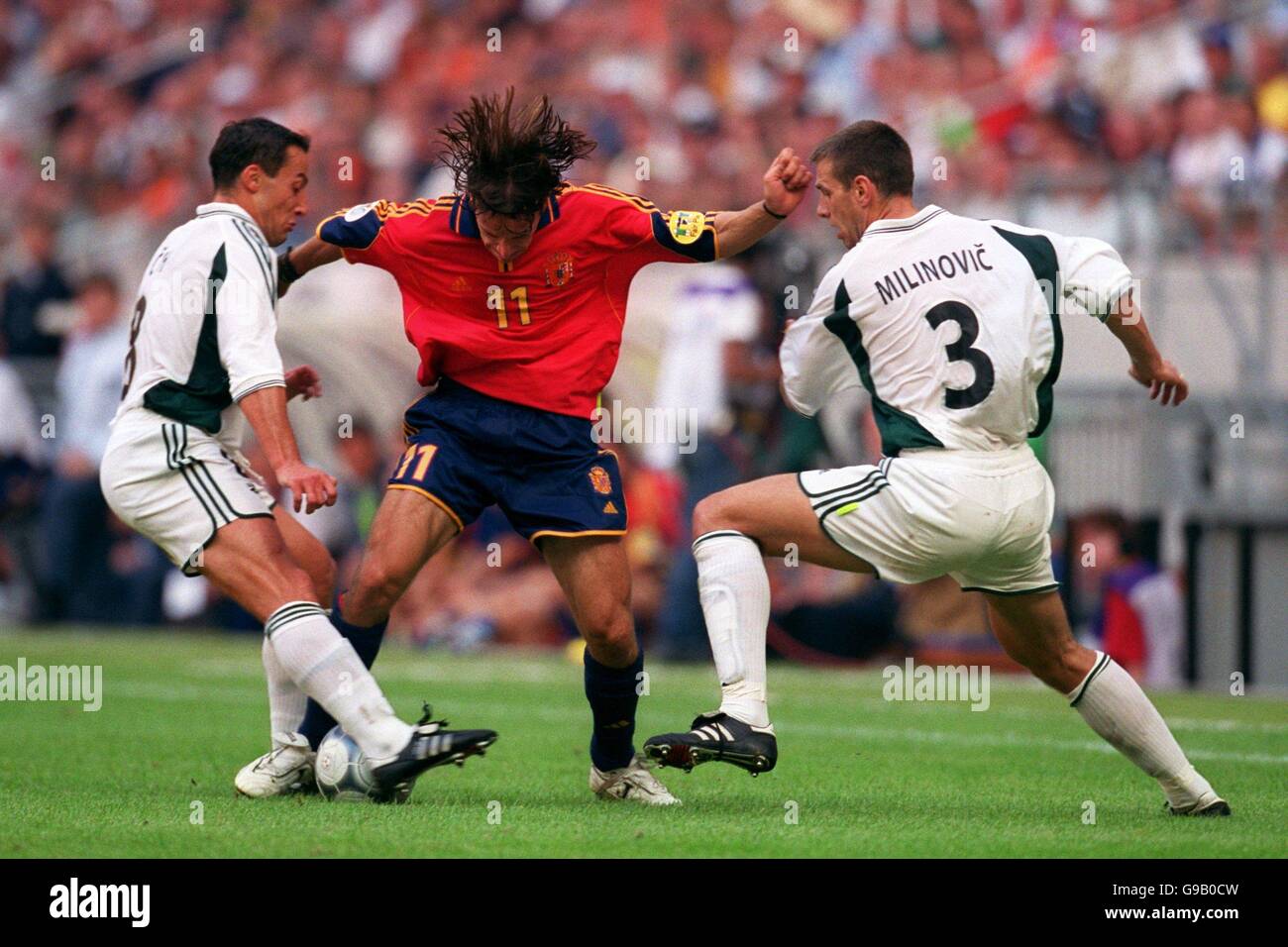 Soccer - Euro 2000 - Group C - Slovenia v Spain Stock Photo - Alamy