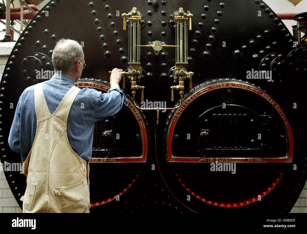 Steam engines for sale hi-res stock photography and images - Alamy