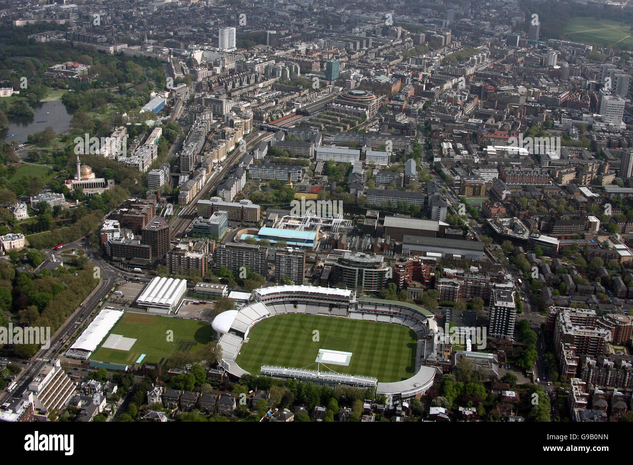 Lords cricket ground aerial hi-res stock photography and images - Alamy