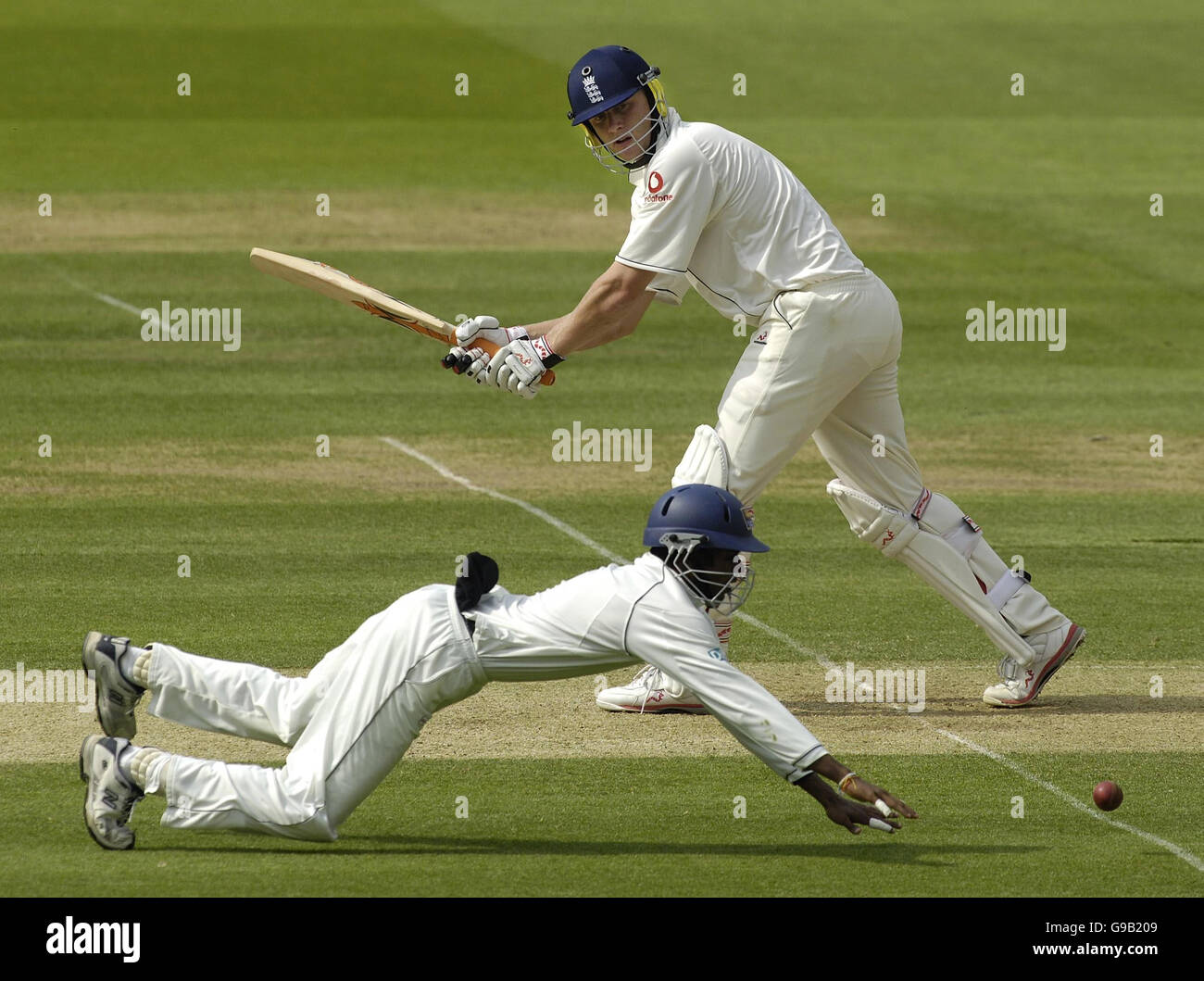Sport cricket action andrew flintoff lords hi-res stock photography and ...