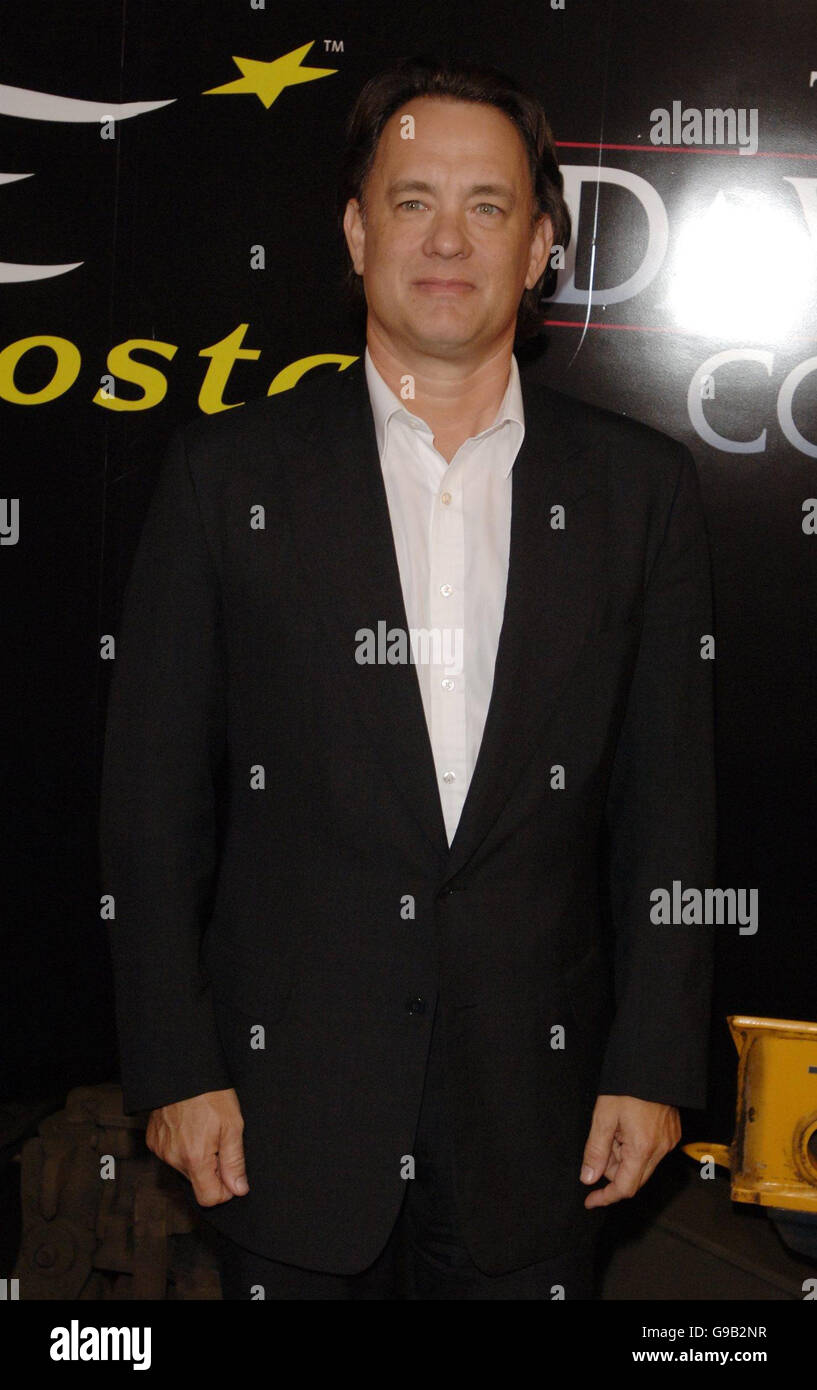 Tom Hanks arrives on the 'Da Vinci Code' Eurostar train at Cannes ...