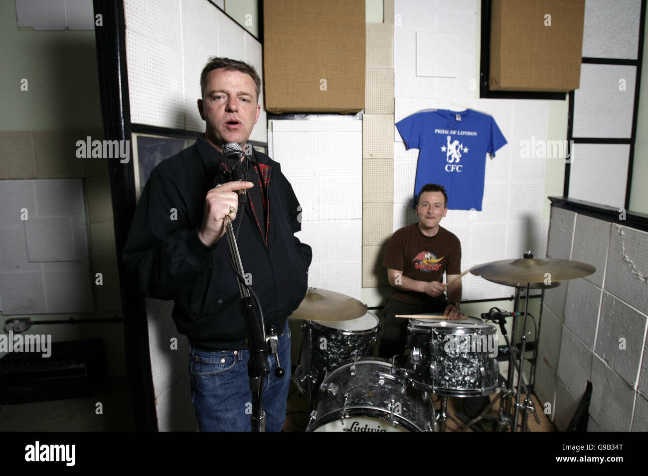 Entertainment - Madness Feature - Toe Rag Studios Stock Photo - Alamy