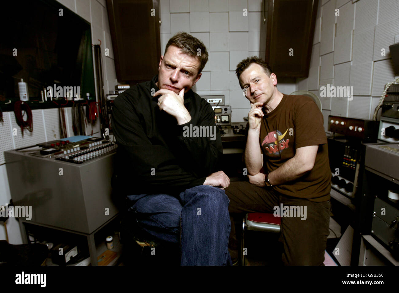 Chelsea fans Graham McPherson (l) and Daniel Woodgate (r) of Madness ...