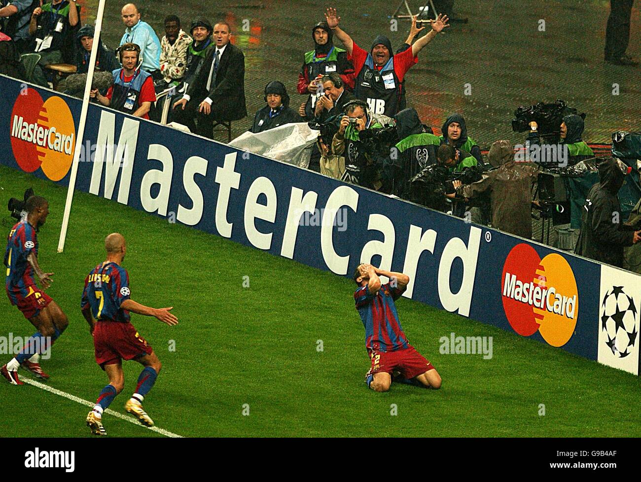 Soccer - UEFA Champions League - Final - Barcelona v Arsenal - Stade de ...