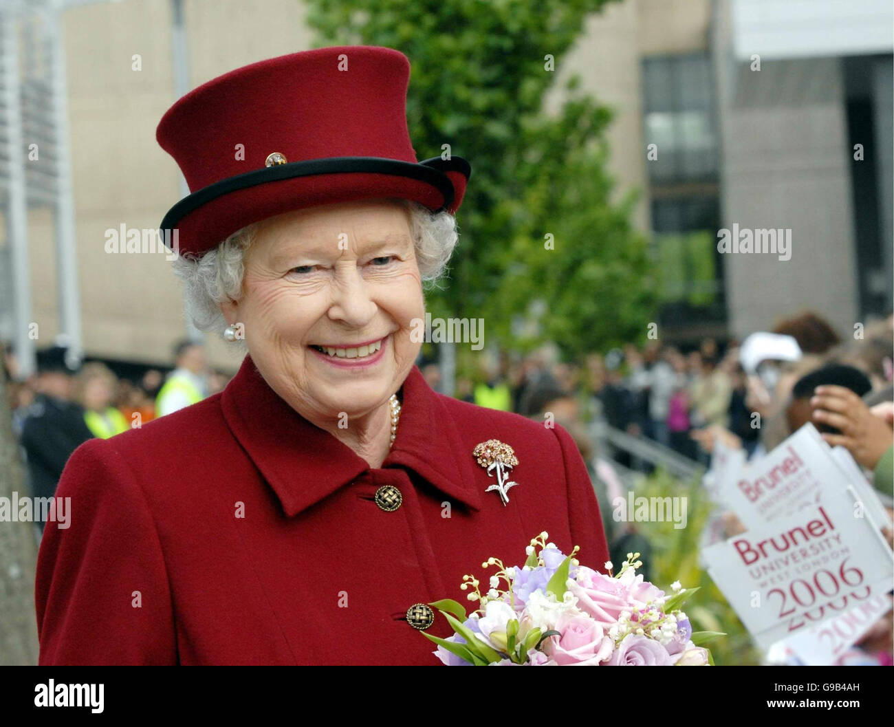 Britain's Queen Elizabeth II meets the public as she visits the new ...