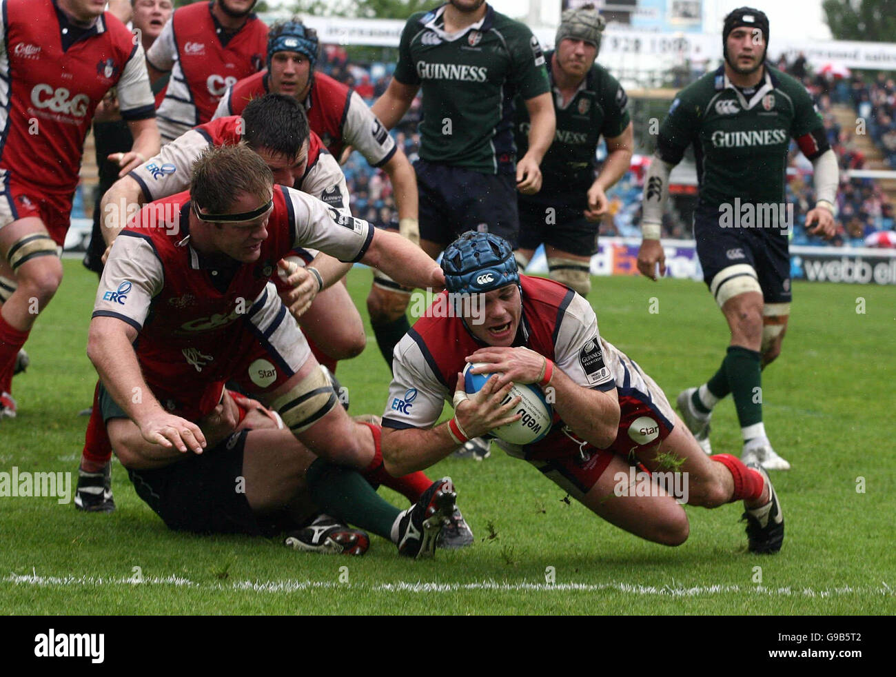 Gloucester's Andy Hazel scores his side's second try against London ...