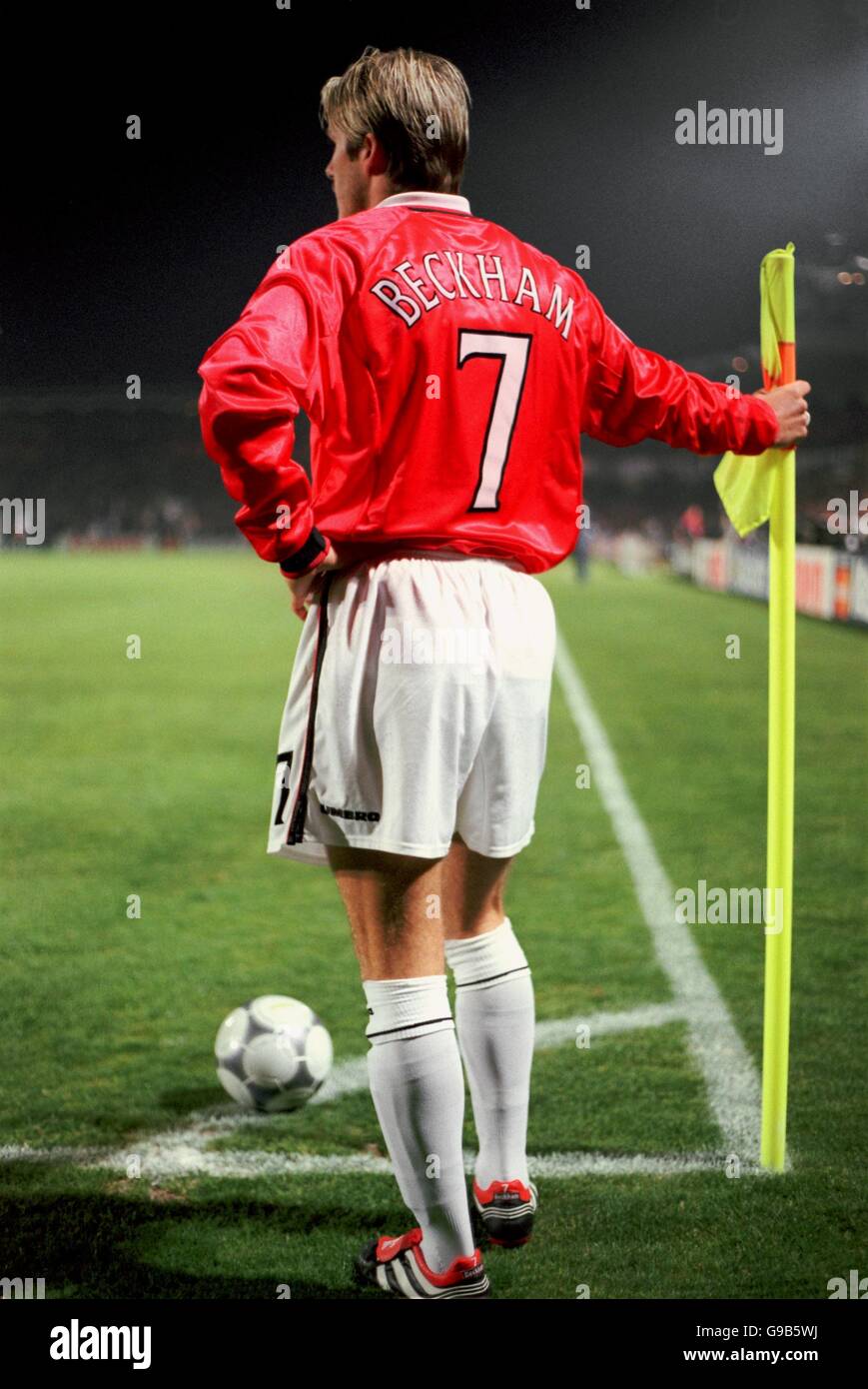 Davidbeckhambitesize hi-res stock photography and images - Alamy