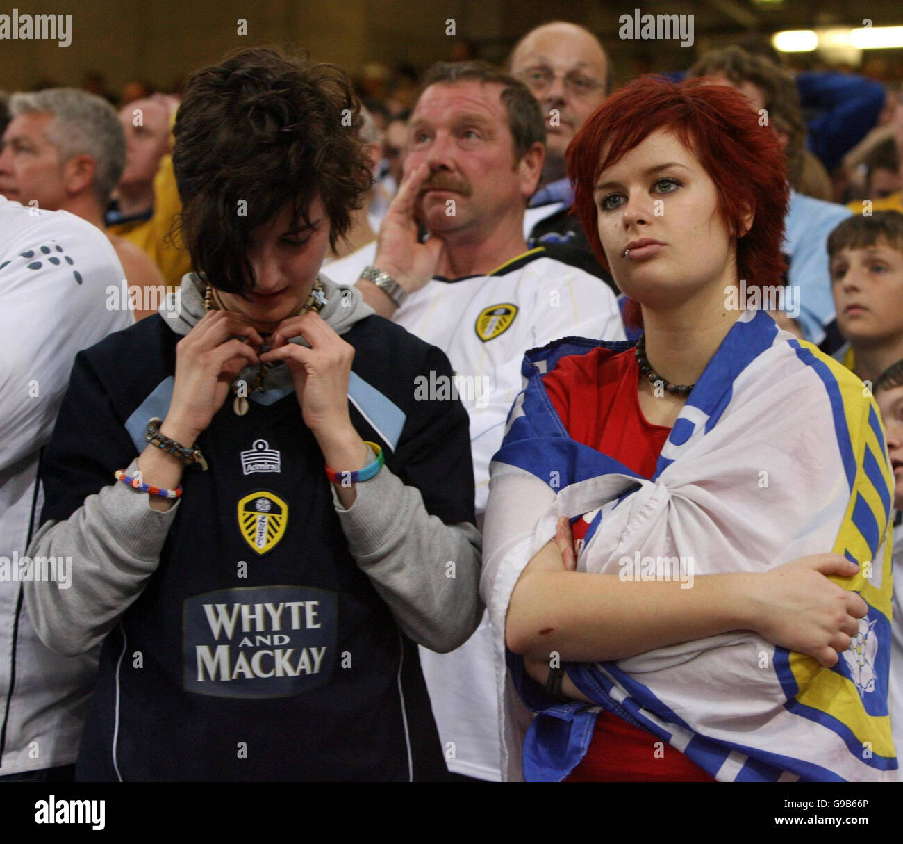 SOCCER Championship. Leeds United's fans shows their sadness during the ...