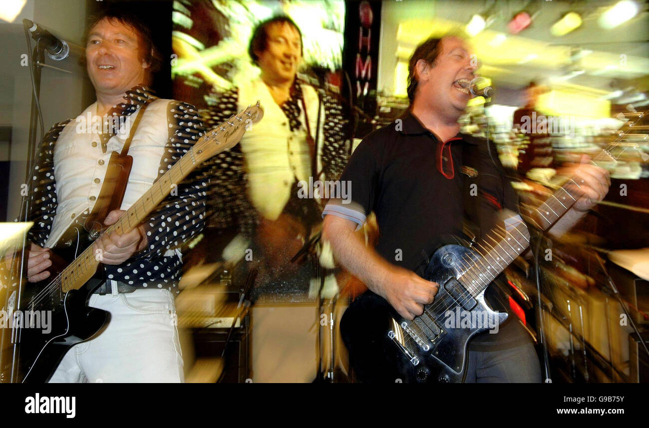 Steve shelley hi-res stock photography and images - Alamy