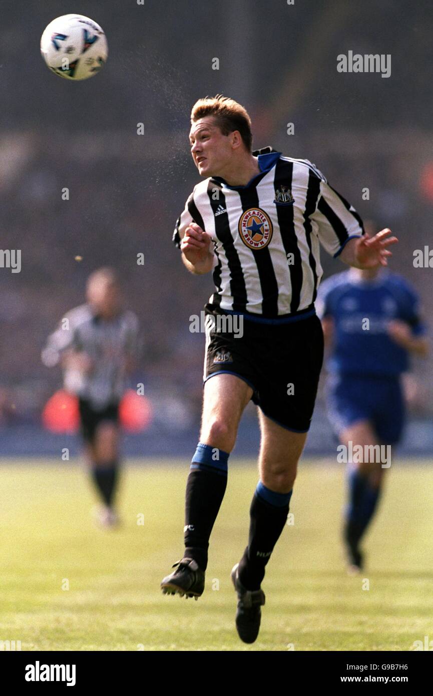 Newcastle uniteds steve howey hi-res stock photography and images - Alamy