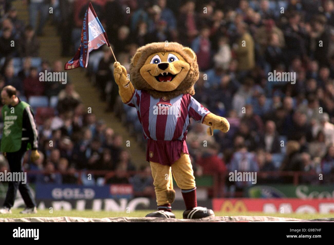 Soccer - FA Carling Premiership - Aston Villa v Leeds United. Aston ...
