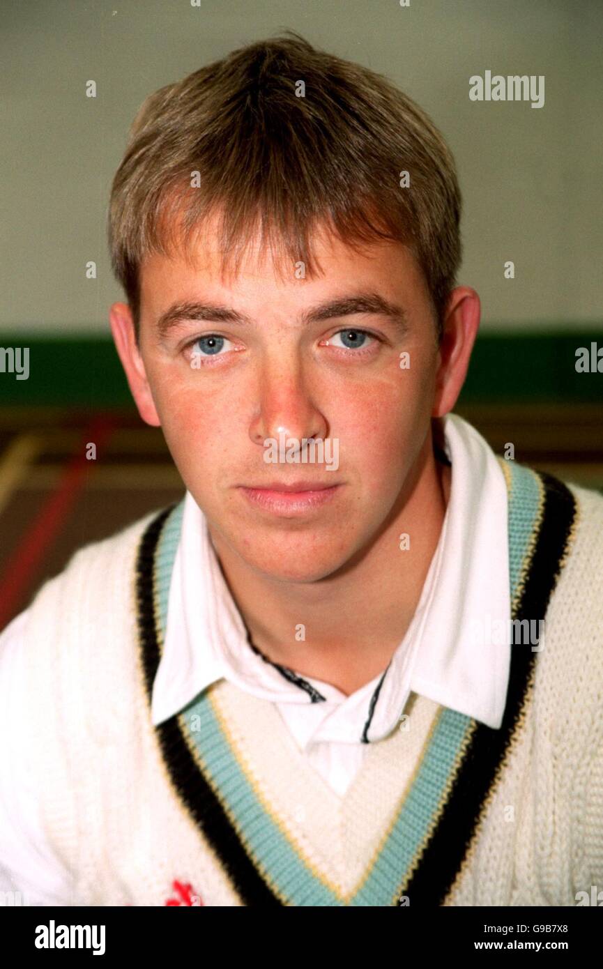 Derbyshire cricket aldred hi-res stock photography and images - Alamy