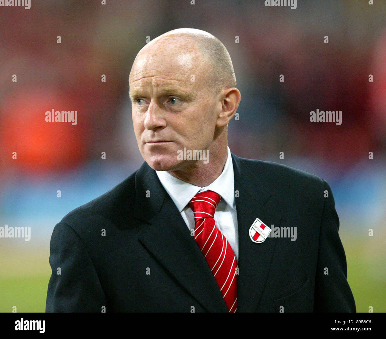 Barnsleys manager andy ritchie hi-res stock photography and images - Alamy