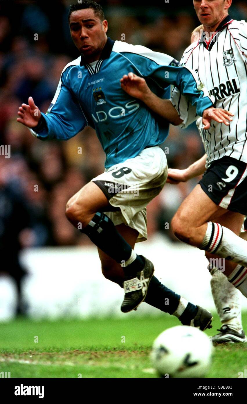 Jeff whitley manchester city hi-res stock photography and images - Alamy