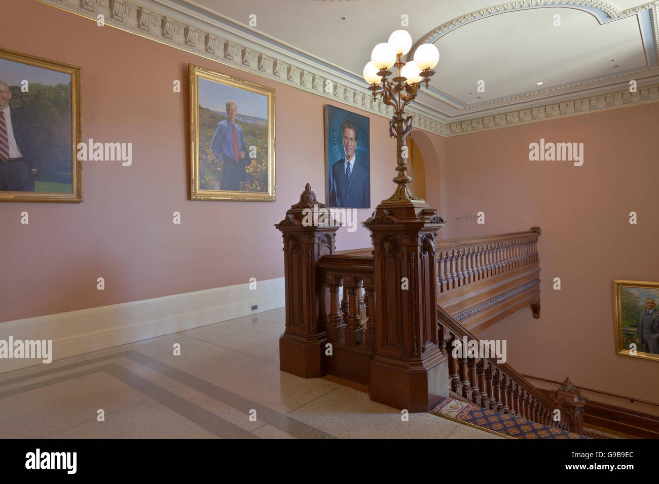 Touring oregon hi-res stock photography and images - Alamy