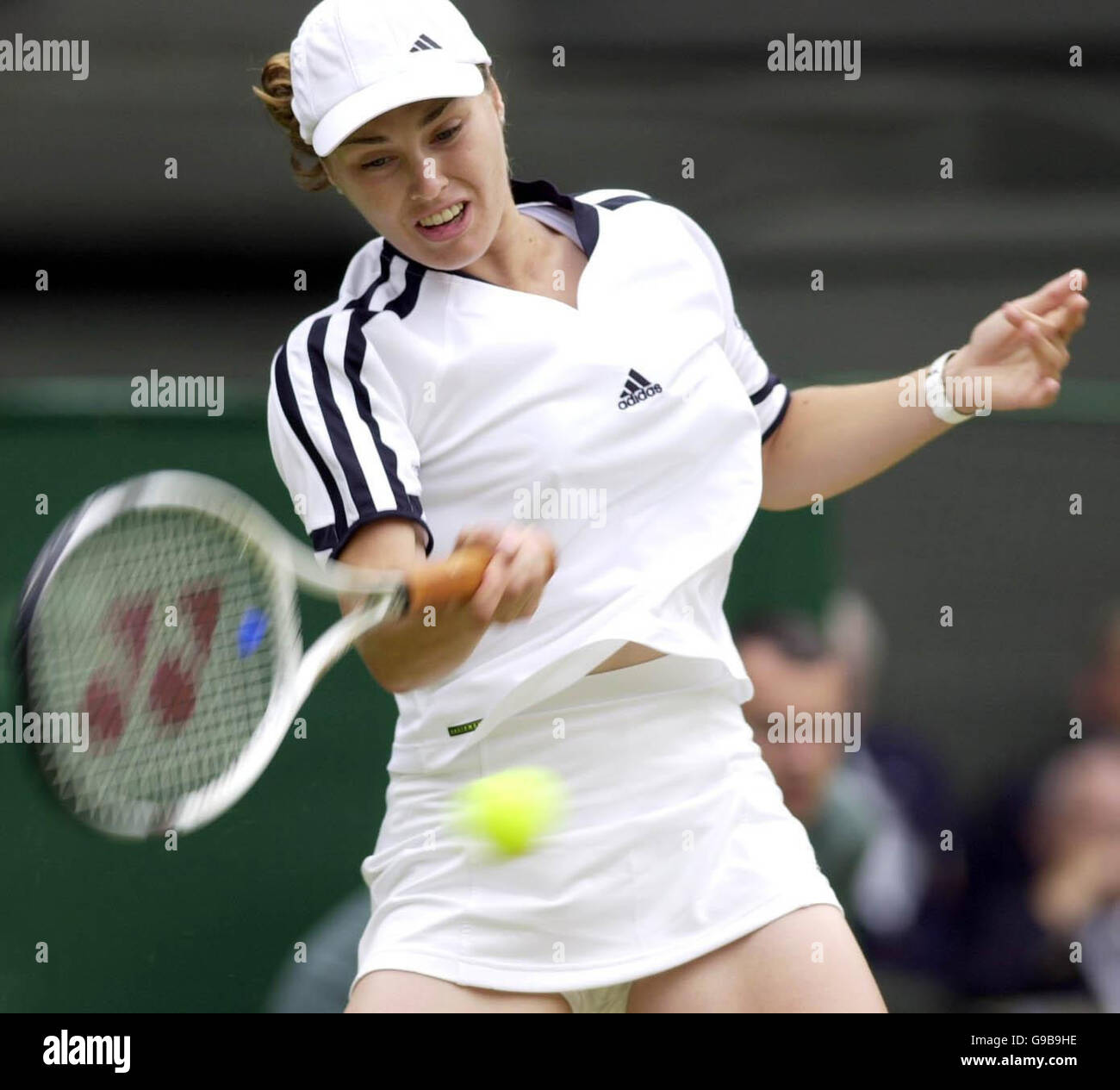 Library FILER dated 04/07/2000 of Switzerland's Martina Hingis Stock ...