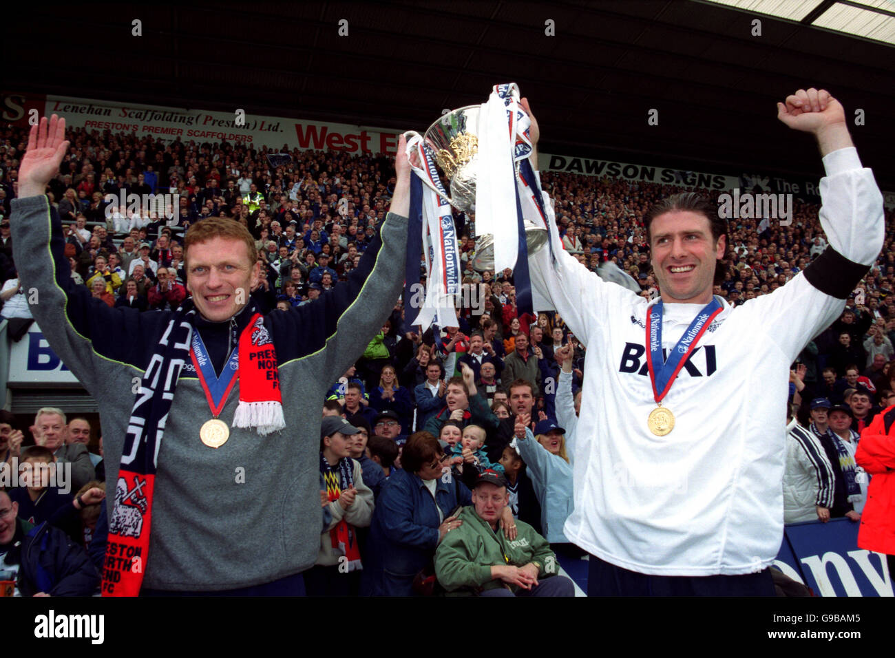 Nationwide division two championship trophy hi-res stock photography ...