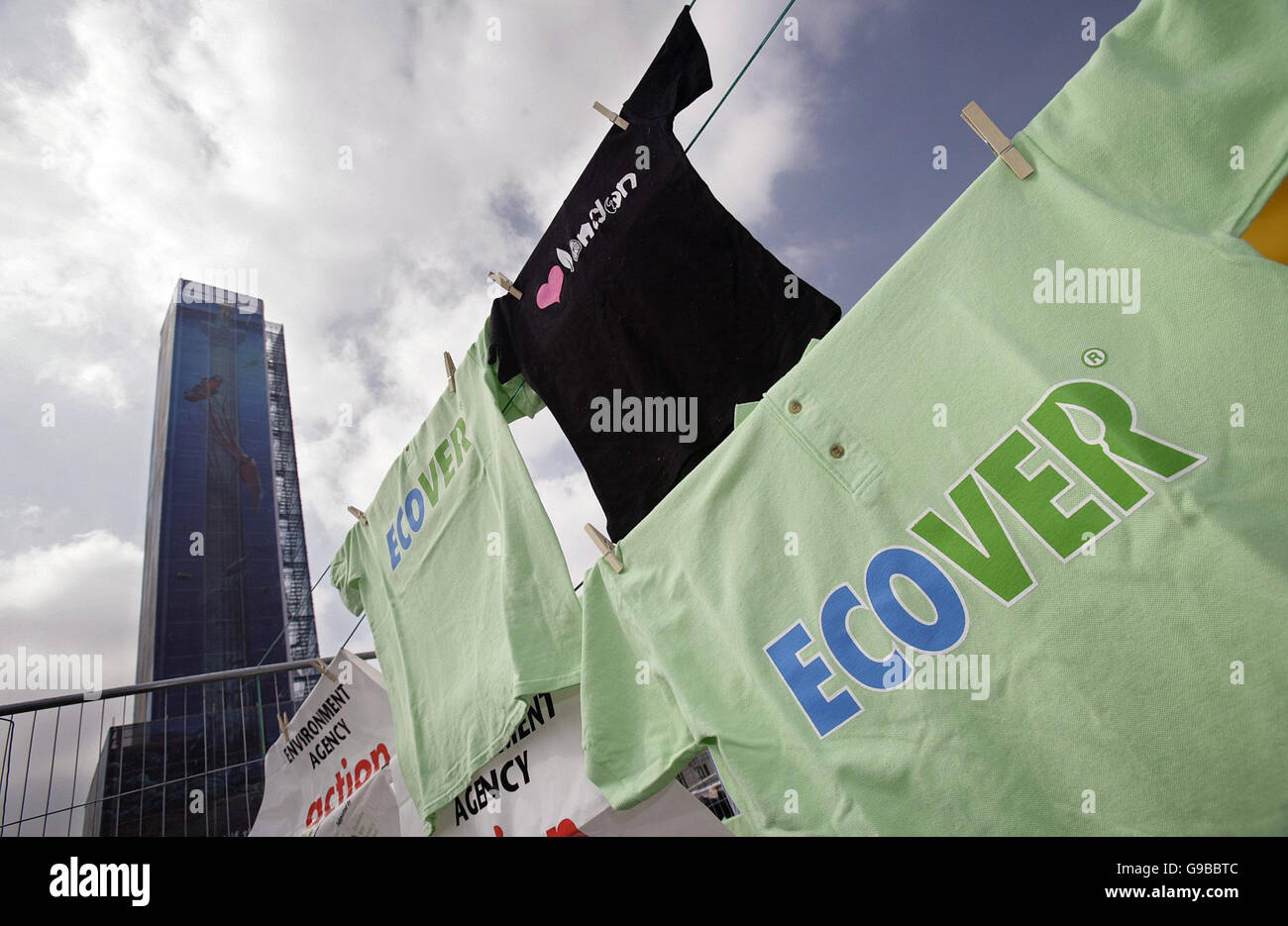 Social washing hi-res stock photography and images - Alamy