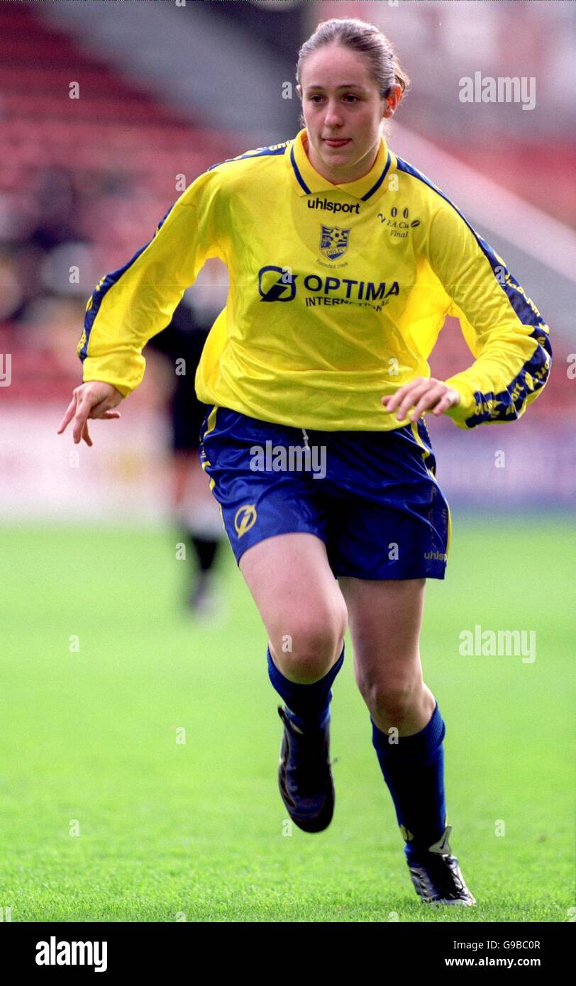 Doncaster belles sarah abrahams hi-res stock photography and images - Alamy
