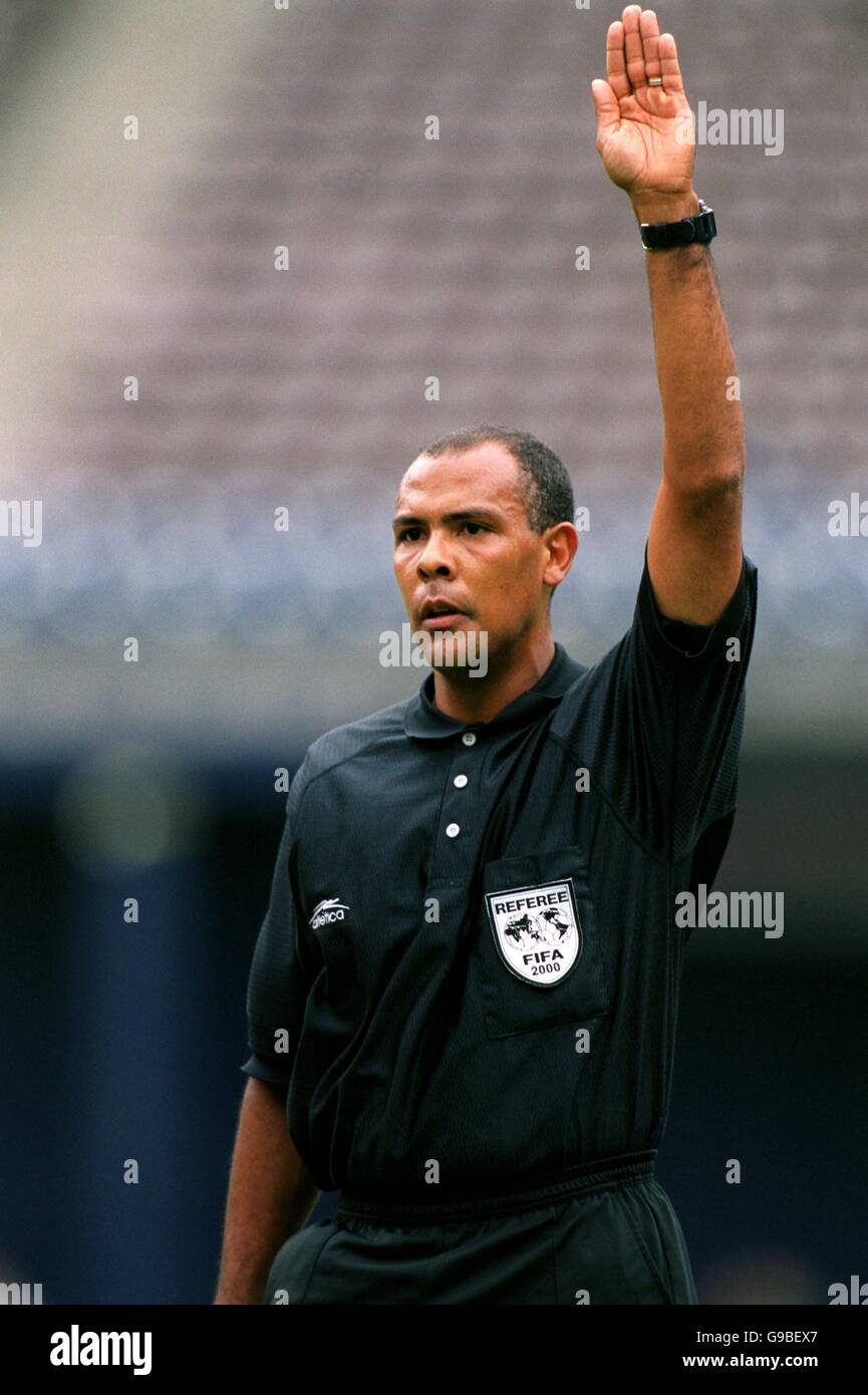 Soccer - CONCACAF Gold Cup 2000 - Quarter Final - Mexico v Canada ...