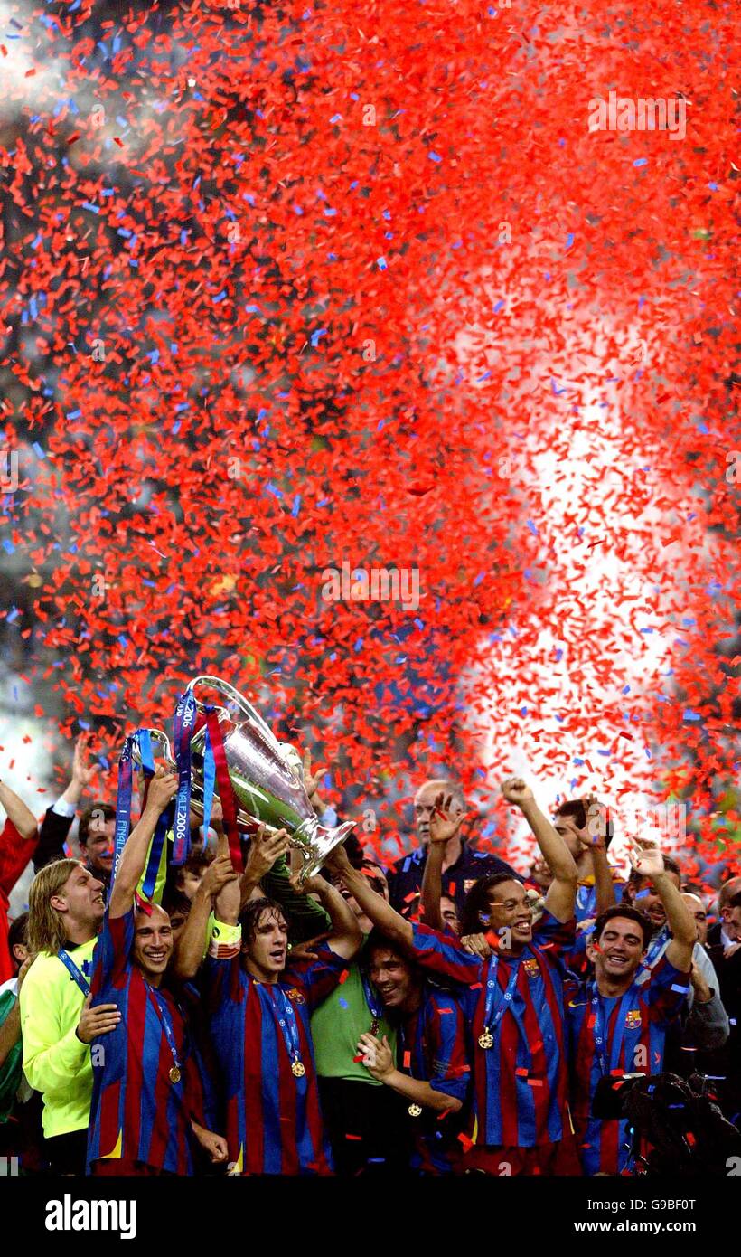 Soccer - UEFA Champions League - Final - Barcelona v Arsenal - Stade de ...