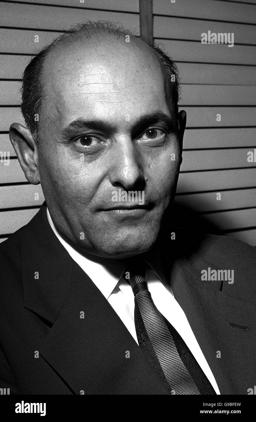 Forty nine year old georg solti hi-res stock photography and images - Alamy