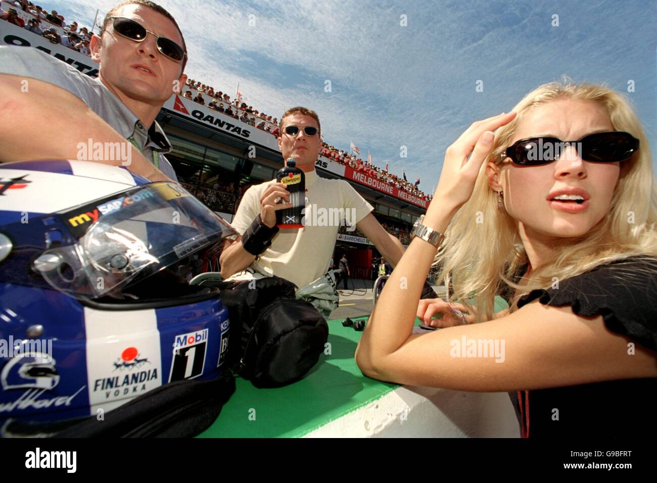 David Coulthard with girlfriend Heidi on the pit wall Stock Photo - Alamy