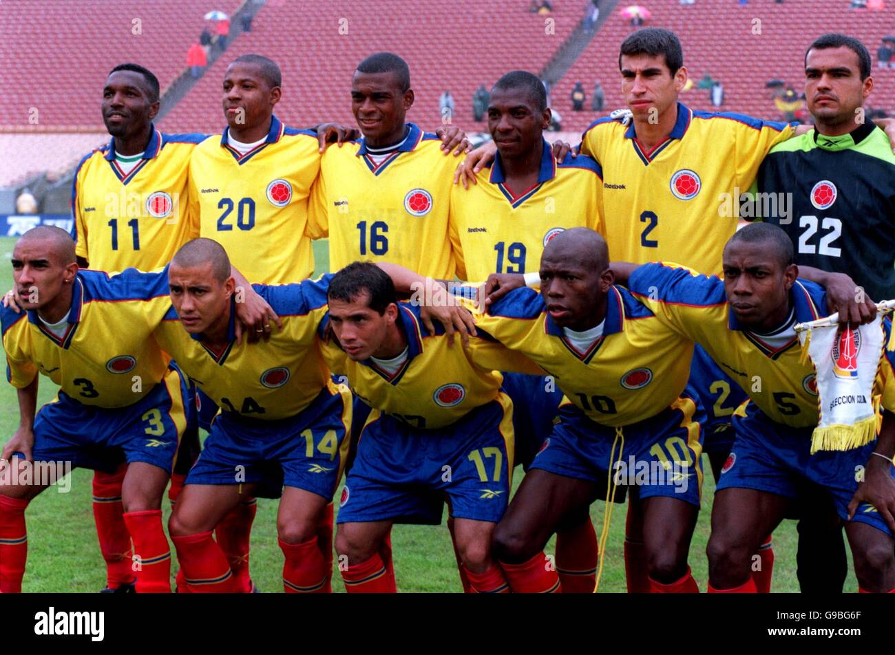Colombia soccer 2000 hi-res stock photography and images - Alamy