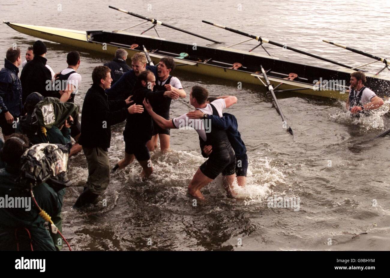 Rowing - 146th University Boat Race - Oxford v Cambridge. The Oxford ...