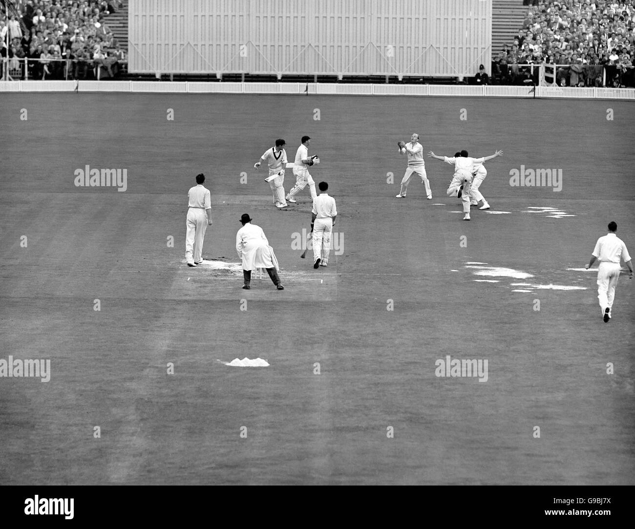 L r englands tony lock High Resolution Stock Photography and Images - Alamy