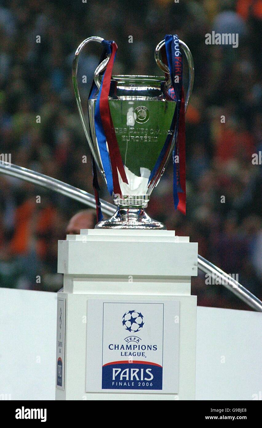 Soccer - UEFA Champions League - Final - Barcelona v Arsenal - Stade de ...