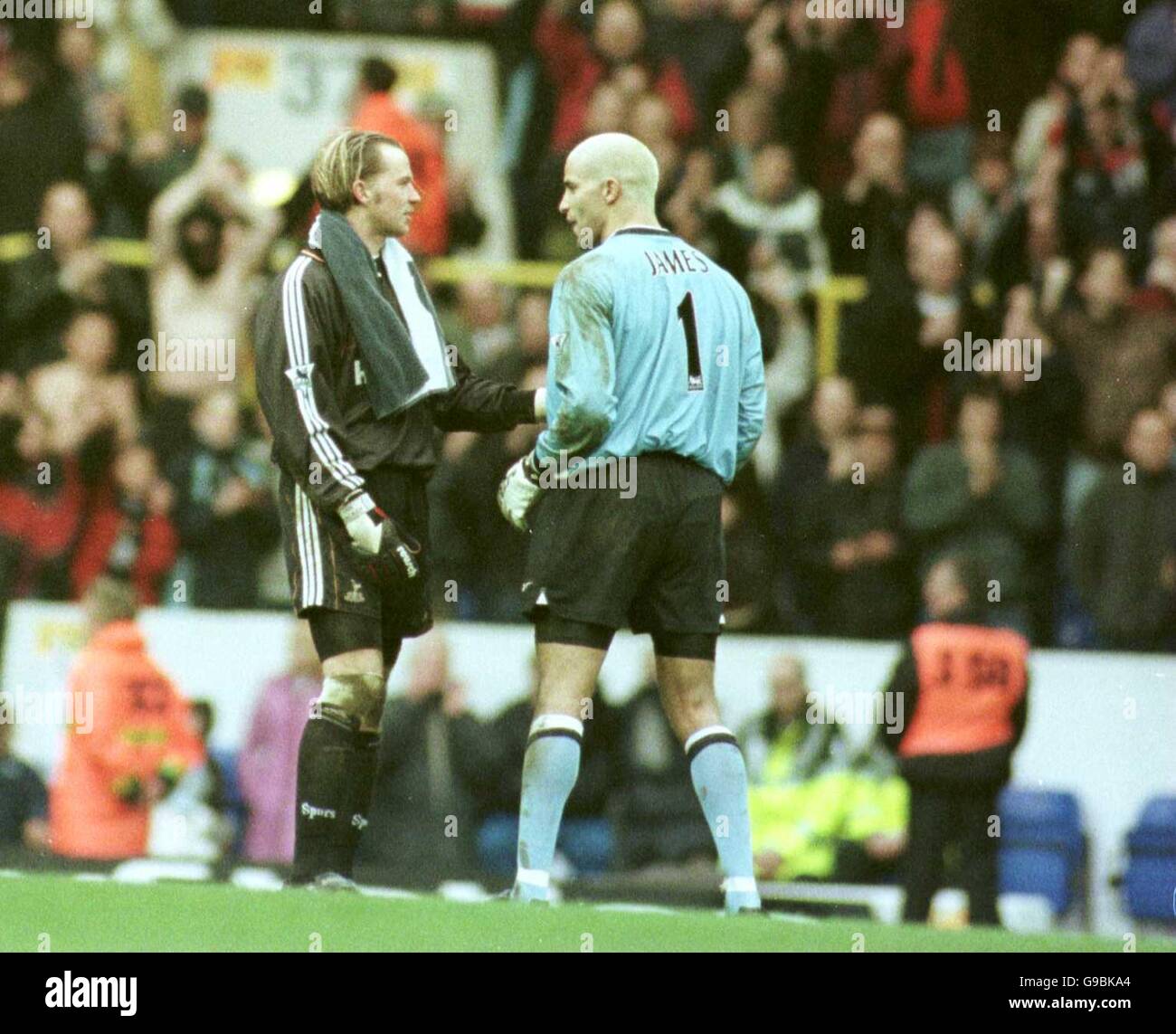 Tottenham hotspur goalkeeper ian walker fellow euro 2000 contender hi ...