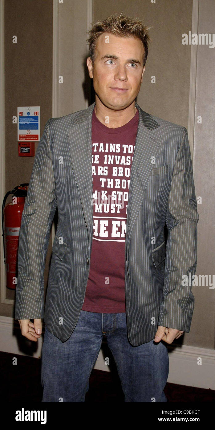 Gary barlow take that hi-res stock photography and images - Alamy