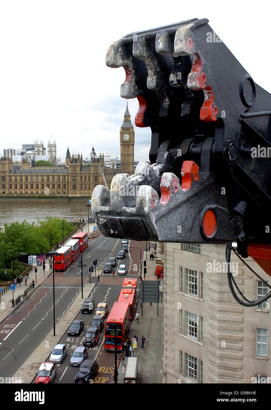A giant claw approaches the parapet of the County Hall island apartment ...