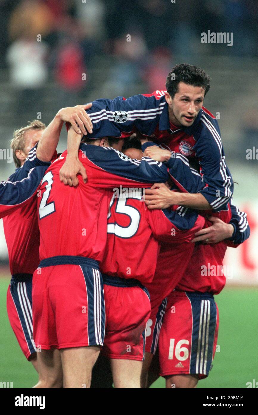 Soccer - UEFA Champions League - Quarter Final Second Leg - Bayern ...