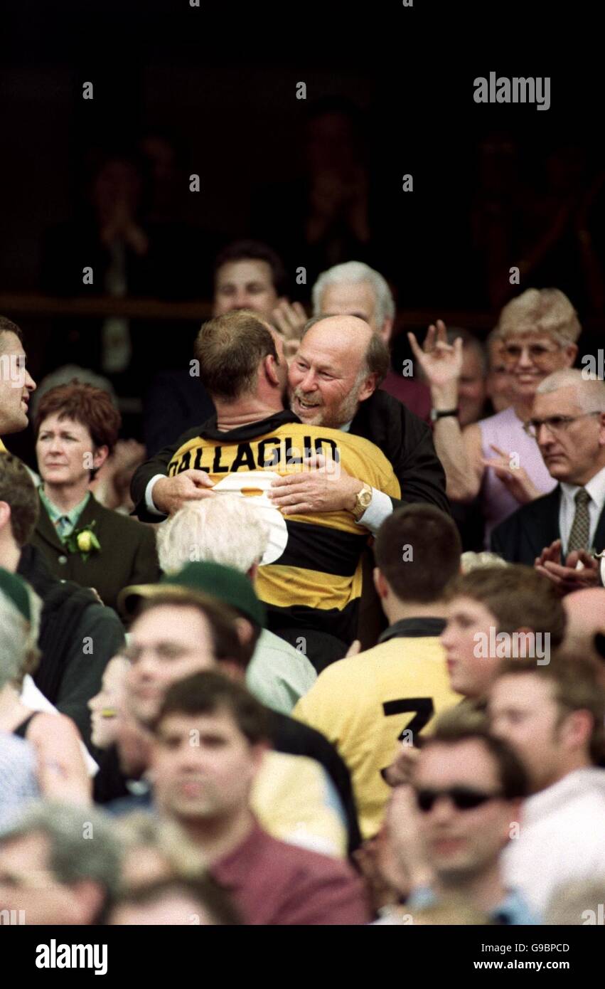 Rugby Union - Tetley's Bitter Cup - Final - Wasps v Northampton. L-R ...