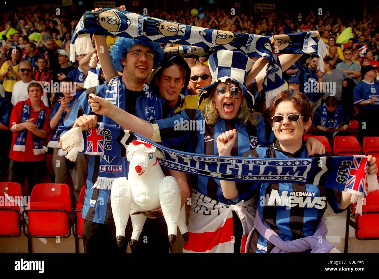 Soccer nationwide league division two wrexham v gillingham hi-res stock ...
