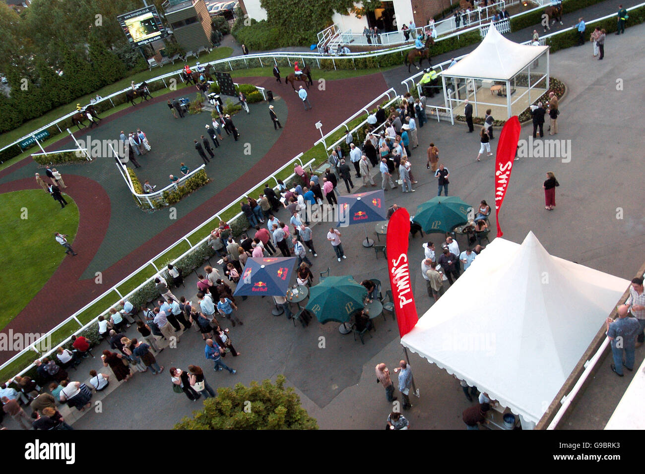 Horse Racing - Rock at the Races featuring Starsailor - Kempton Park ...